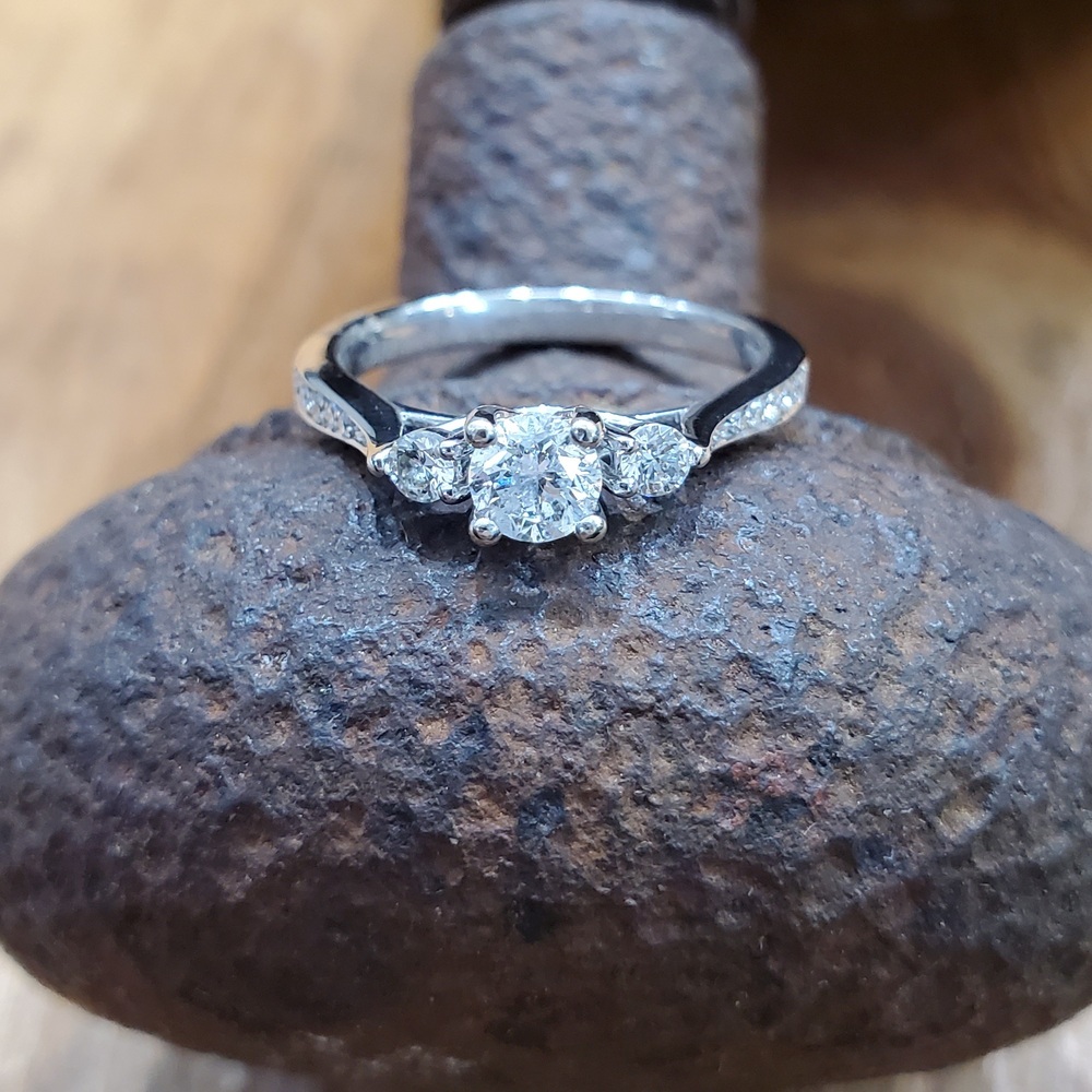 Shane Co. .55ctw Diamond Ring | Dynasty Jewelry and Loan