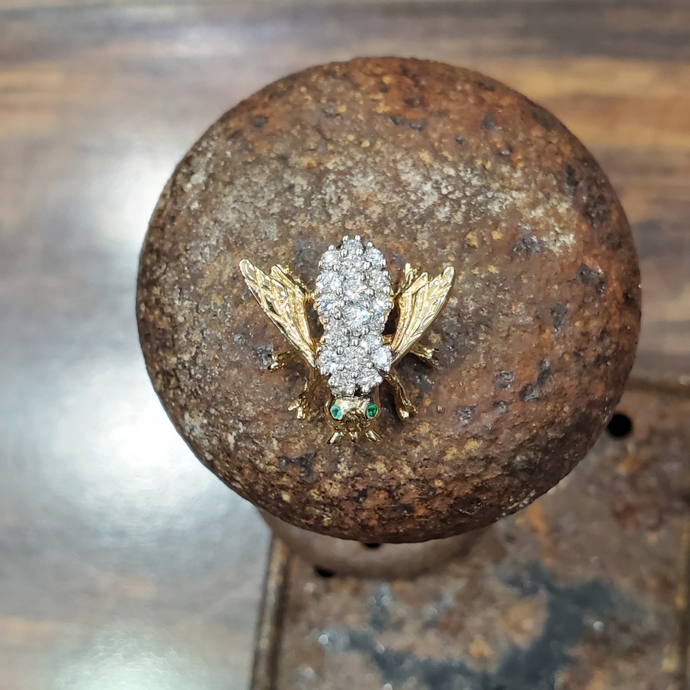 Mary Kay .50ctw Diamond Bee | Dynasty Jewelry and Loan