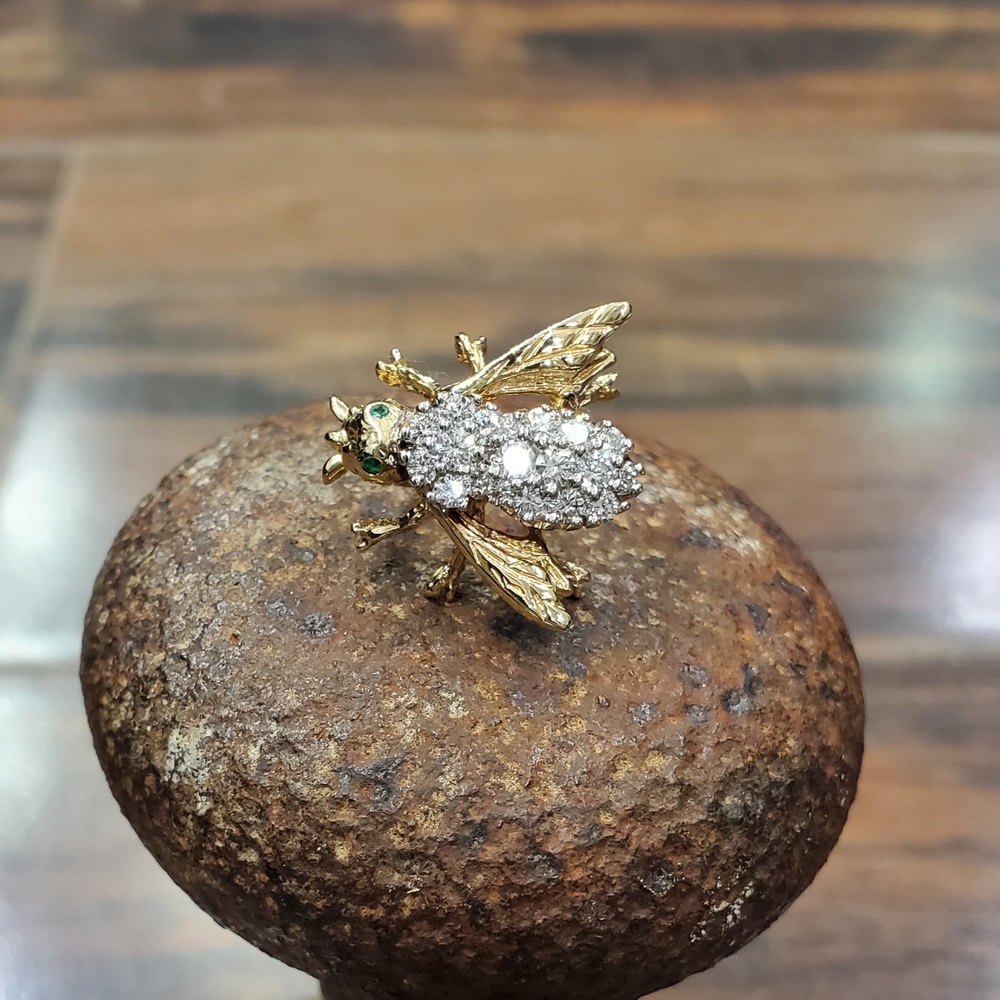 Mary Kay .50ctw Diamond Bee | Dynasty Jewelry and Loan