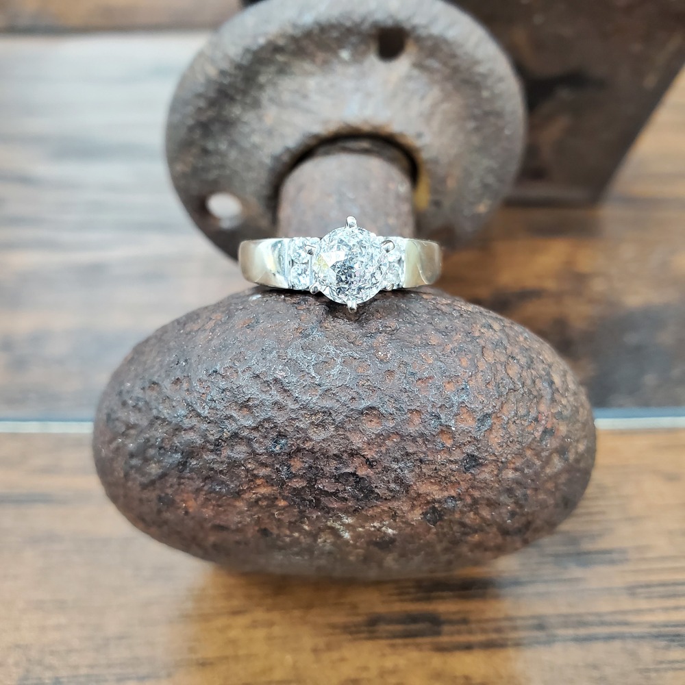 1.68ctw Crown of Light Diamond Engagement Ring | Dynasty Jewelry and Loan
