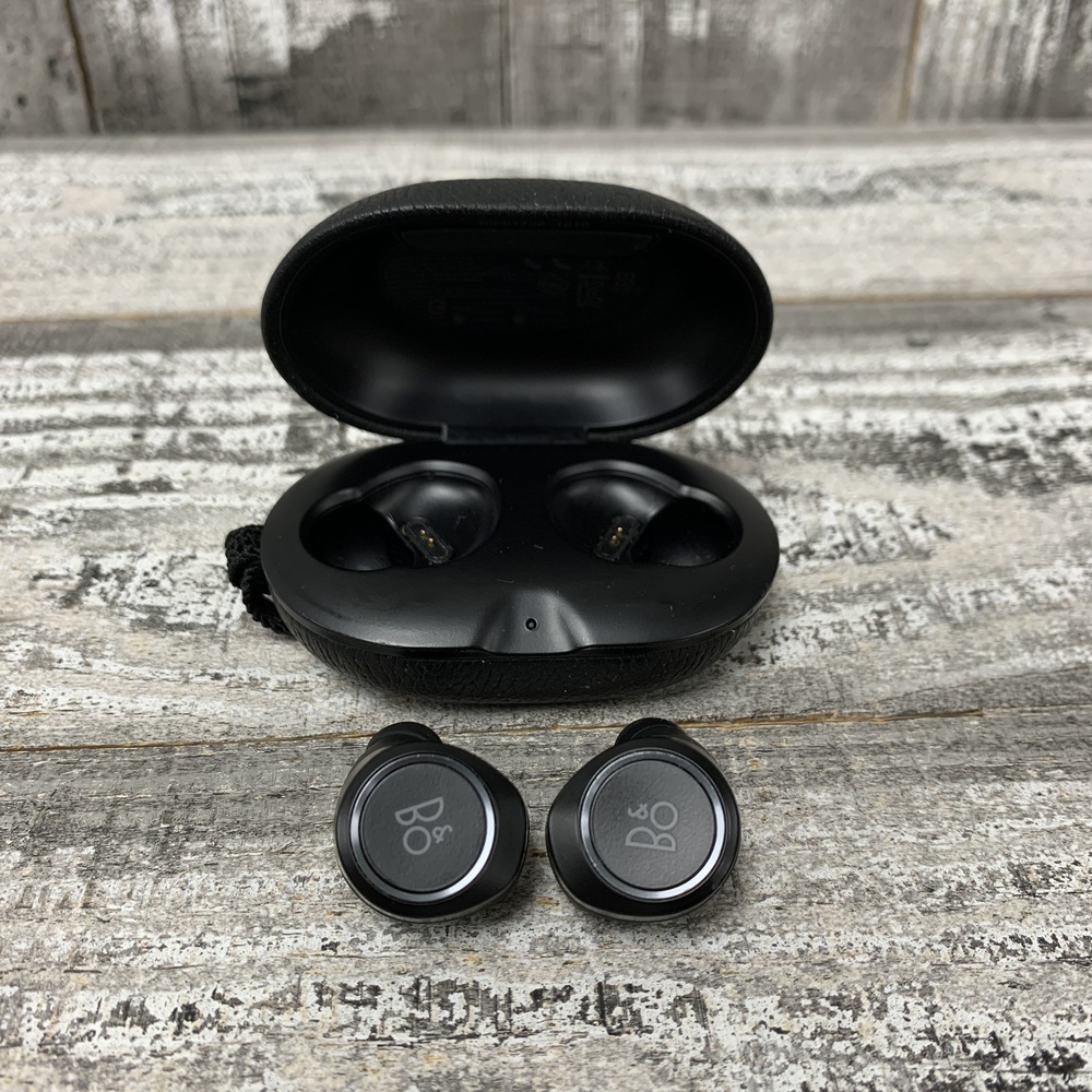 Bang & Olufsen E8 Bluetooth Earbuds | Dynasty Jewelry and Loan