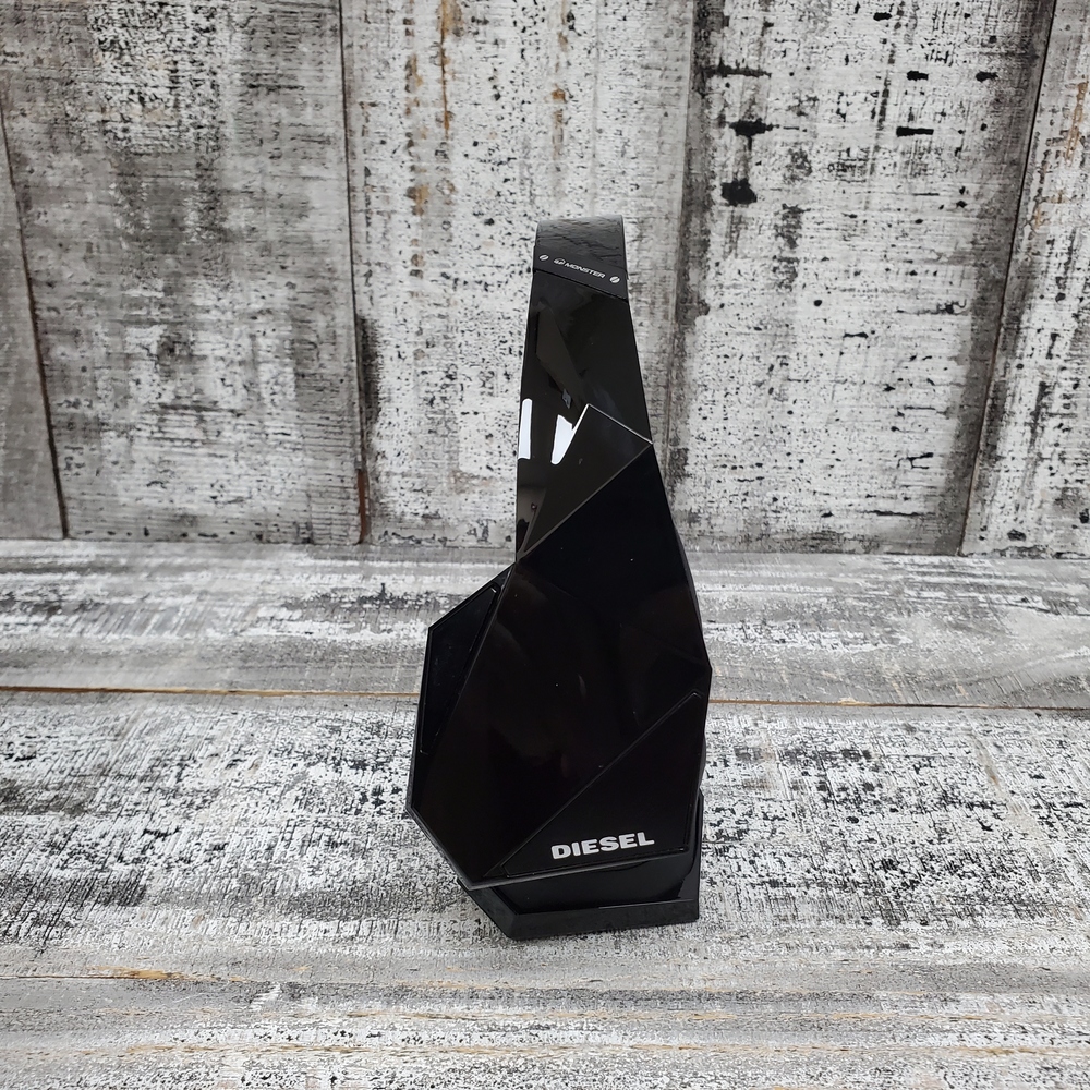 Diesel Vektr Bluetooth Headphones | Dynasty Jewelry and Loan