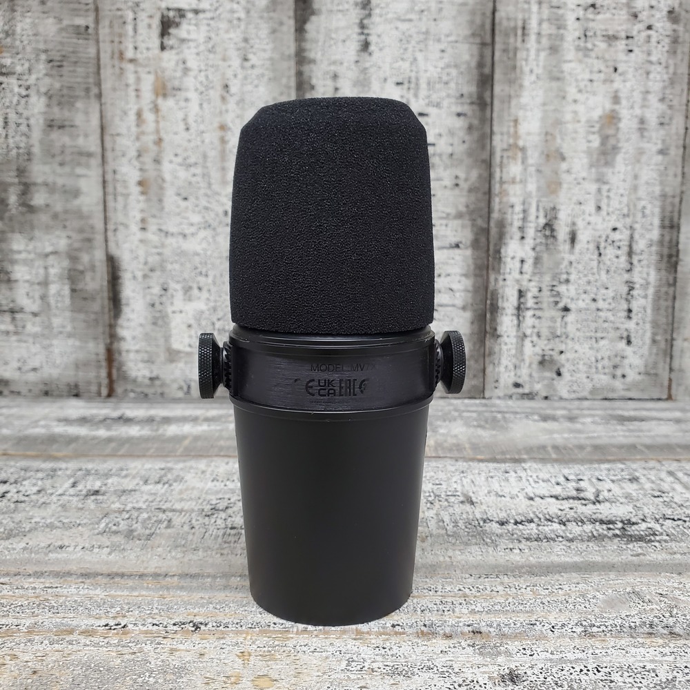 Shure MV7X XLR Podcast Microphone | Dynasty Jewelry and Loan